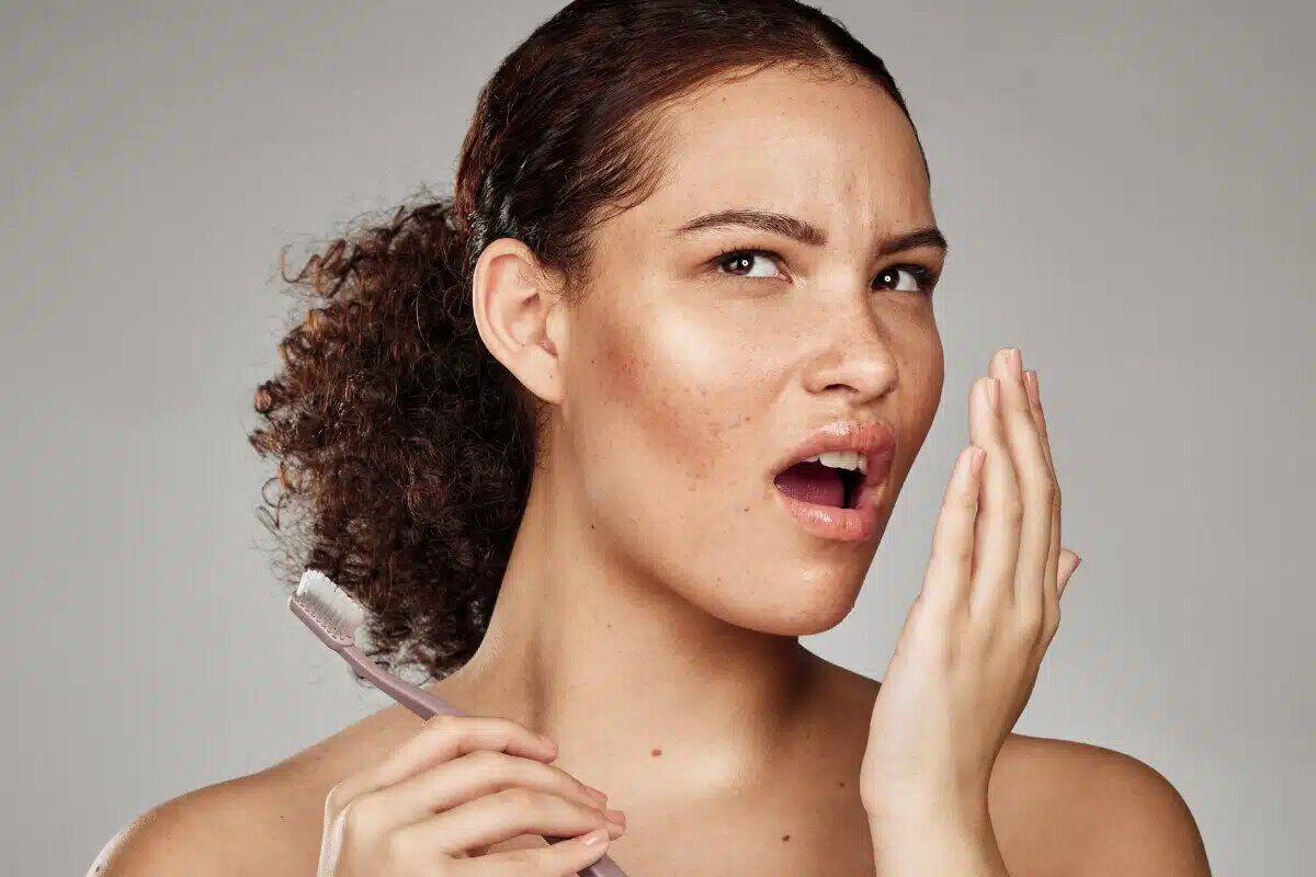 How to Keep Your Breath Fresh All Day | Best Oral Hygiene Tips